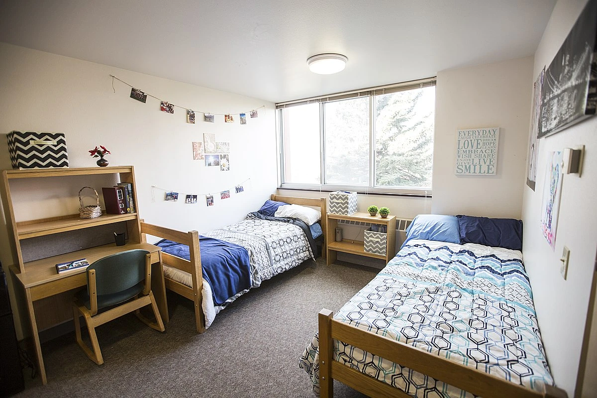 Off to College Checklist: Dorm | The Morgan State Family Experience